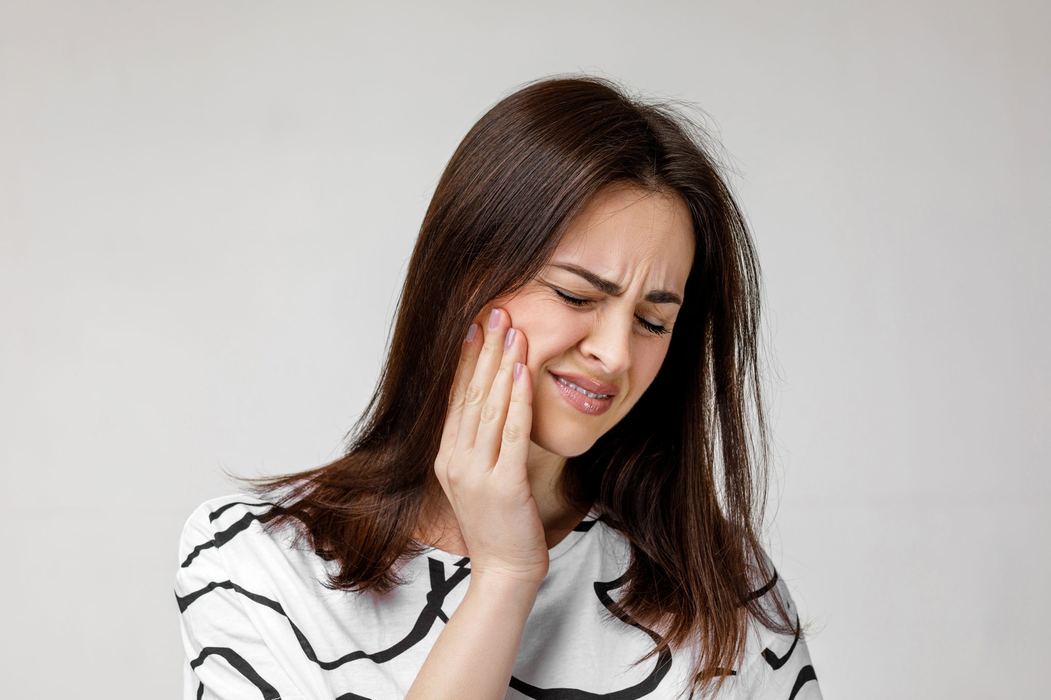 My Wisdom Teeth Are Cutting Into My Cheeks - What Can I Do?